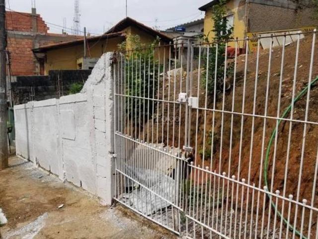 Terreno para venda e aluguel em Gopoúva de 396.00m²