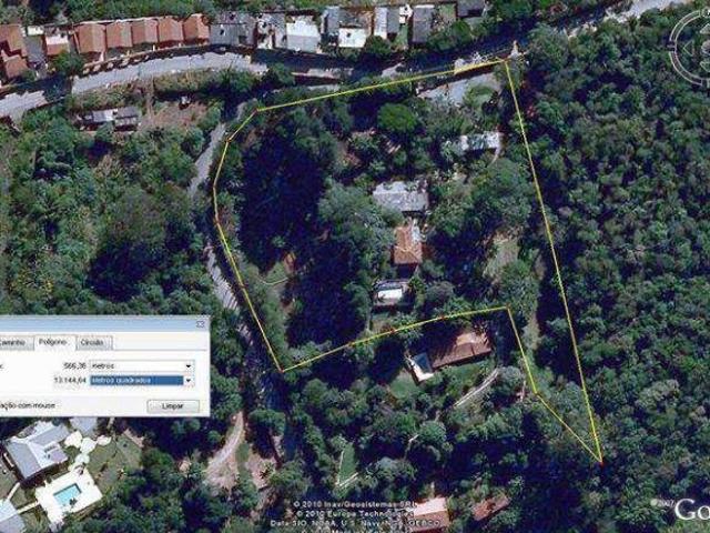 Terreno para venda e aluguel em Suru de 450.00m²