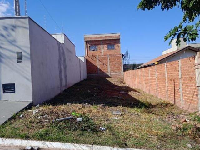 Terreno para venda em Comviva de 175.00m²