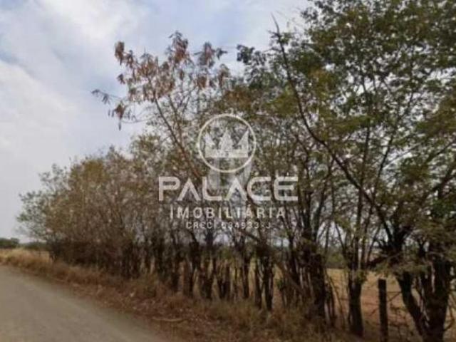 Terreno para venda em Conceição de 35900.00m² com 1 Quarto, 1 Suite e 1 Garagem