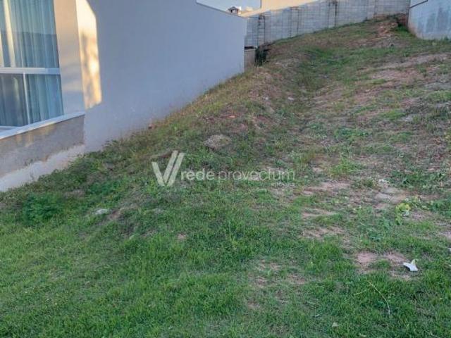 Terreno para venda em condomínio fechado em Valinhos 302,30m²