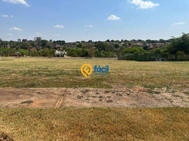 Terreno para venda em Condomínio Royal Boulevard Residence E Resort em Araçatuba São Paulo de 400.00m²