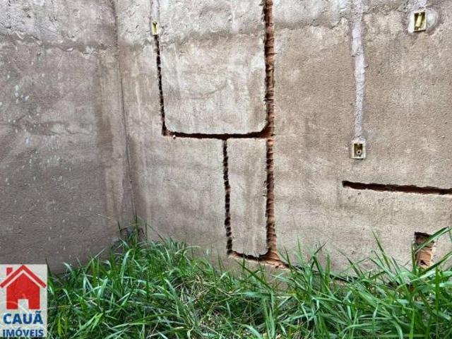 Terreno para venda em Conjunto Margarida Rosa de Azevedo, Ub