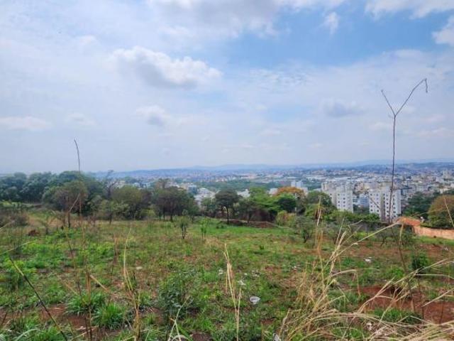 Terreno para venda em Cabral, Contagem