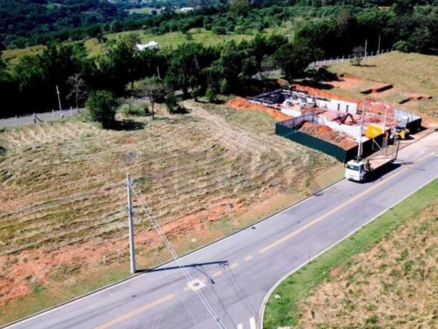 Terreno para venda em Cachoeira de 360.00m² com 1 Quarto e 1 Suite
