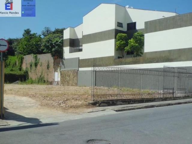Terreno para Venda em Cachoeira Paulista, Centro