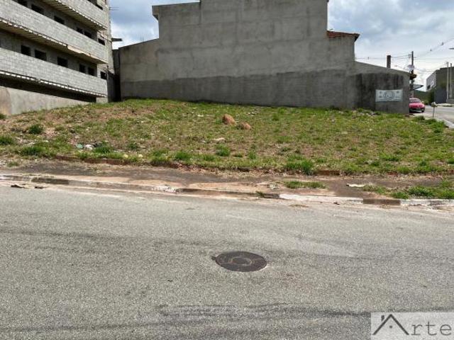 Terreno para Venda em Caieiras, Laranjeiras
