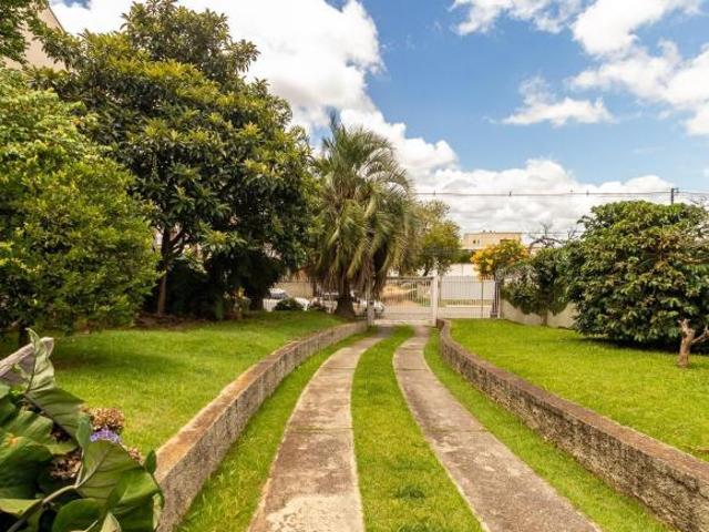 Terreno para venda em Capão Raso de 630.00m²