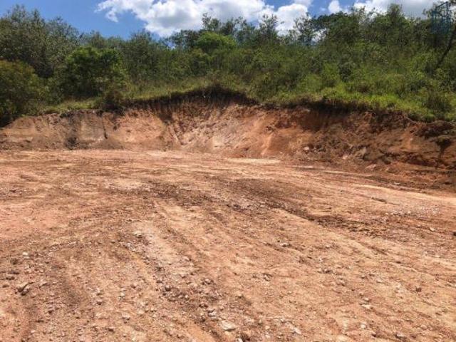 Terreno para venda em Carafá de 1075.00m²