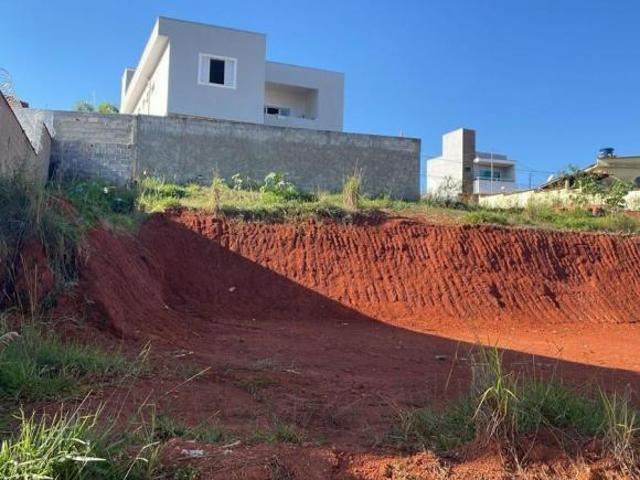 Terreno para venda em Centro, Nepomuceno