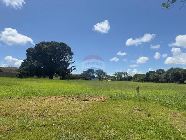 Terreno para venda em Centro de 1550.00m²