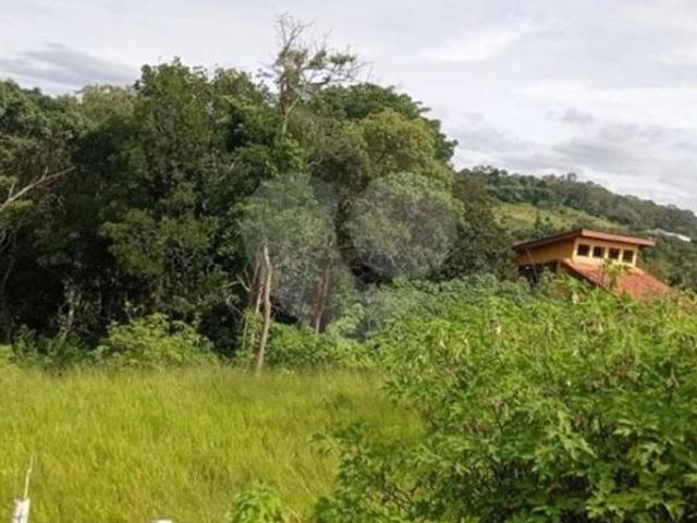 Terreno para venda em Centro de 2925.00m²