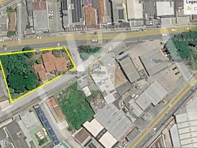 Terreno para venda em Centro de 350.00m² com 1 Quarto, 1 Suite e 1 Garagem