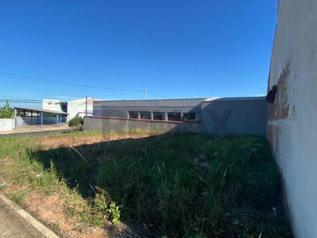 Terreno para venda em Centro de 307.62m²