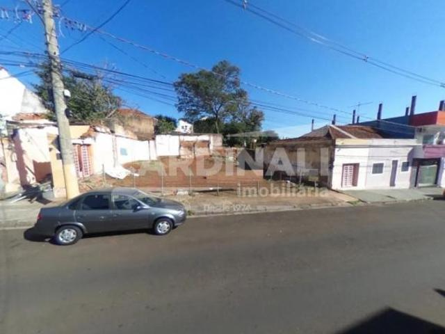 Terreno para venda em Centro de 313.00m²