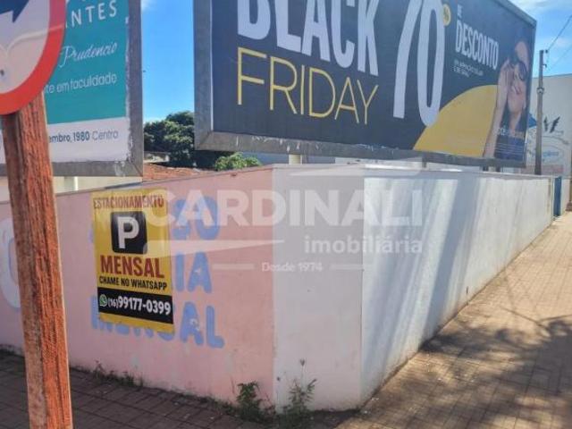 Terreno para venda em Centro de 581.00m²