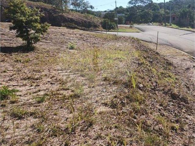 Terreno para venda em Centro de 679.00m²