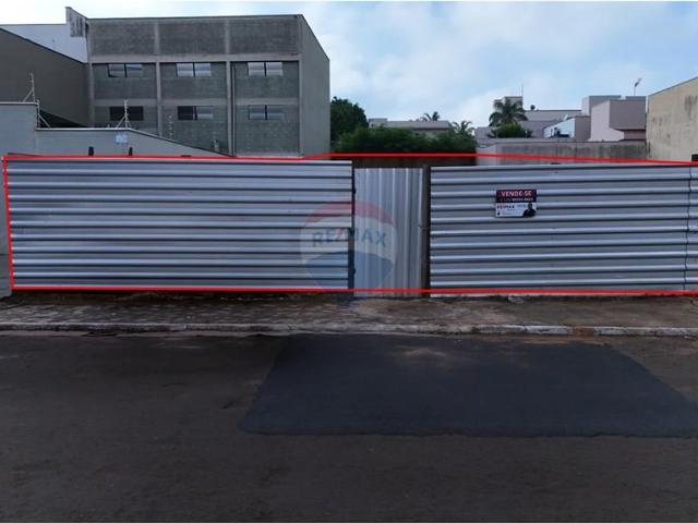 Terreno para venda em Centro em Leme São Paulo de 403.00m²