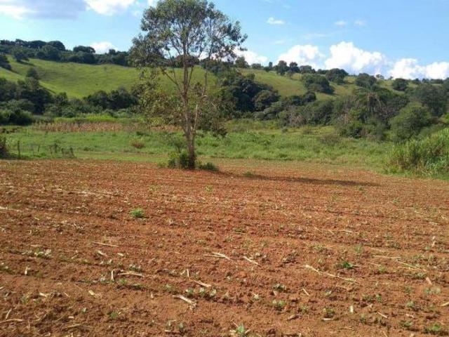 Terreno para venda em Centro, Paraguaçu
