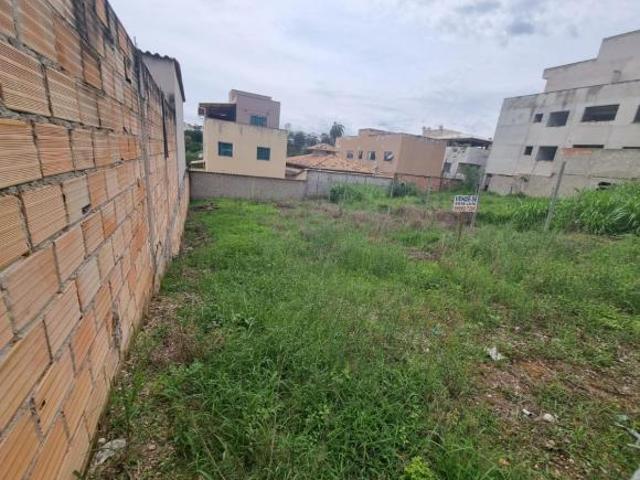 Terreno para venda em Centro, Sarzedo
