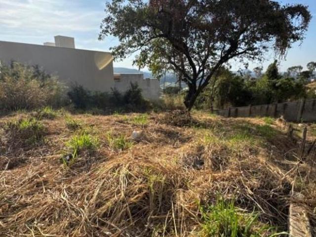 Terreno para venda em Centro, Sarzedo