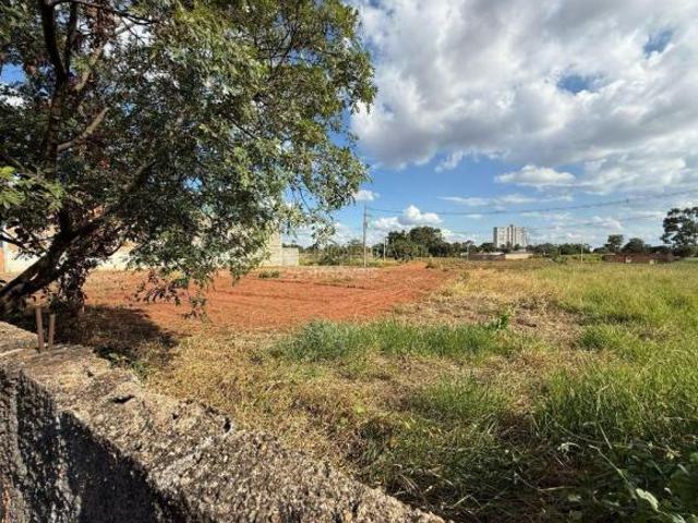 Terreno para venda em Cidade Jardim de 1200.00m²