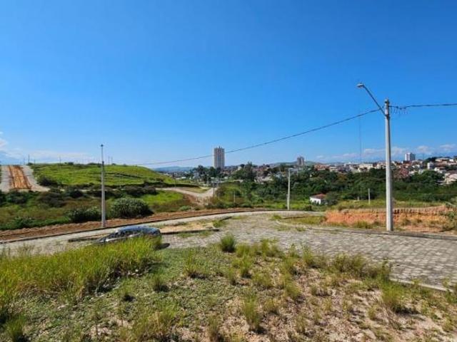 Terreno para Venda em Cruzeiro, Condomínio Ouro Preto