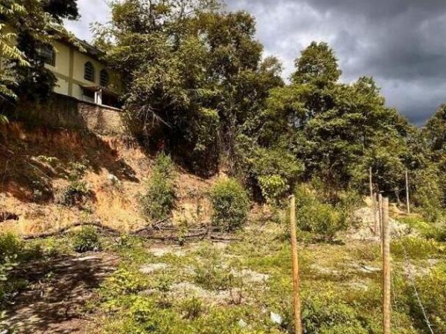 Terreno para venda em Adeodato, Santa Luzia