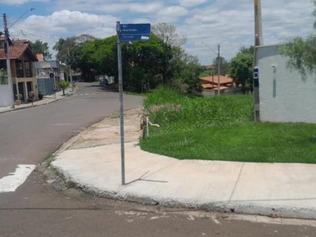 Terreno para Venda em Águas de São Pedro, Centro