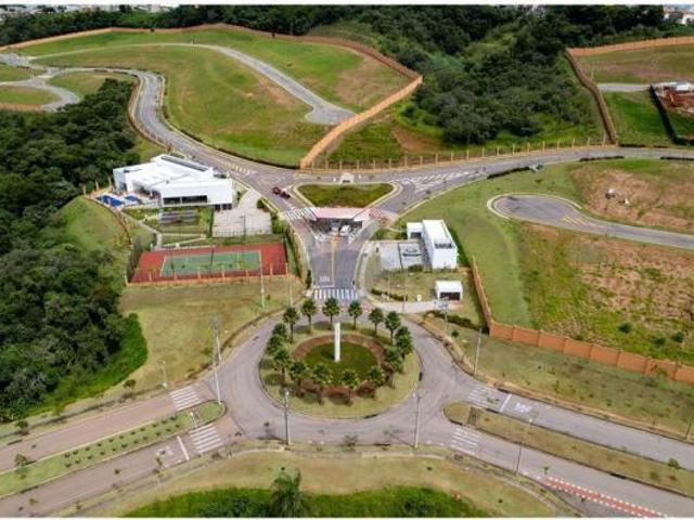 Terreno para venda em Alphaville Jundiaí de 673.00m² com 1 Quarto