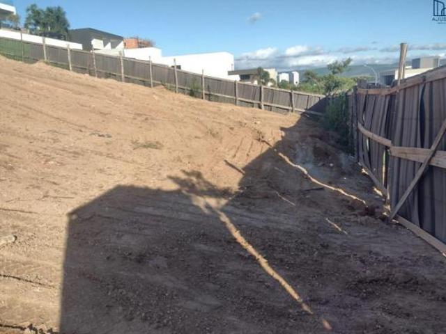 Terreno para venda em Alphaville Nova Esplanada 3 de 537.27m²