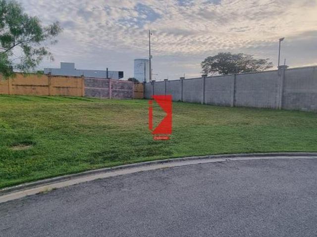 Terreno para venda em Alphaville Nova Esplanada de 610.00m²