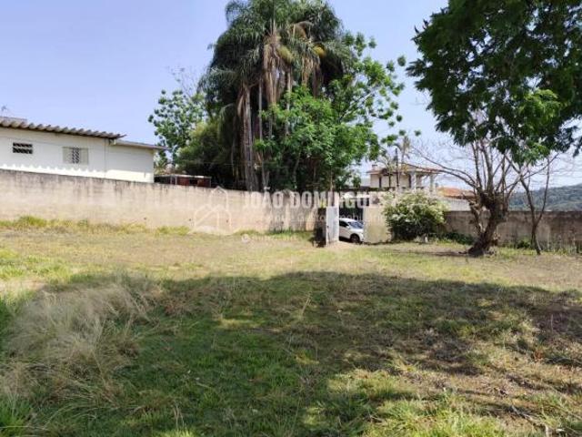 Terreno para Venda em Atibaia, Jardim dos Pinheiros, 4 dormitórios, 2 banheiros, 2 vagas