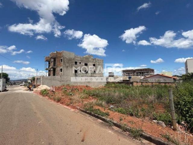 Terreno para venda em Bandeirantes, Paracatu