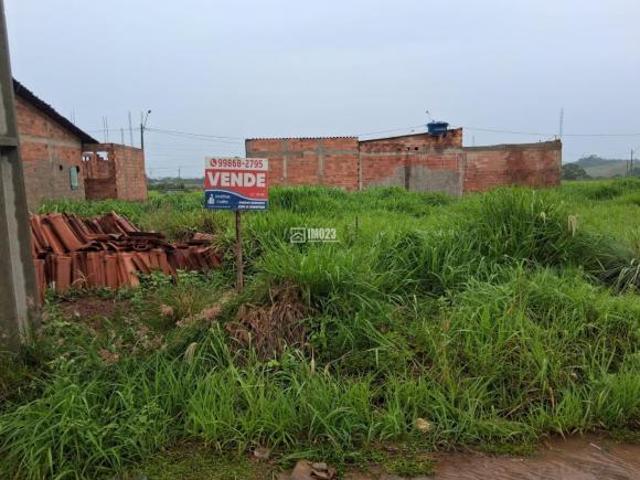 Terreno para Venda em Goianira, Vila Padre Pelágio