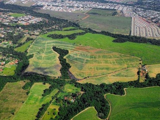 Terreno para venda em Green Ville Ii de 322437.00m²