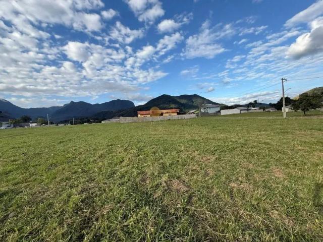 Terreno para Venda em Guapimirim, Cotia