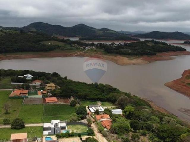 Terreno para venda em Guaraiuva de 1095.00m²