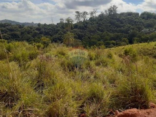 Terreno para venda em Guararema de 100000.00m²