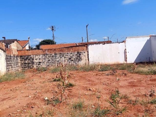 Terreno para venda em Doutor Tancredo De Almeida Neves em Araraquara São Paulo de 180.00m²
