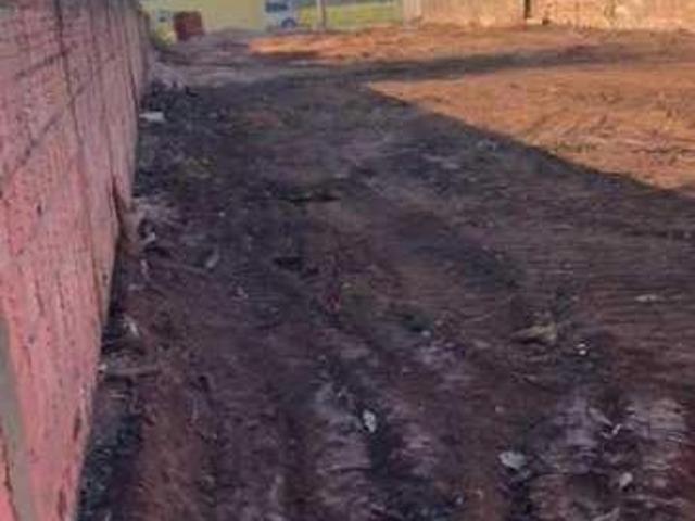 Terreno para venda em Dois Córregos de 1.00m² com 1 Quarto, 1 Suite e 1 Garagem