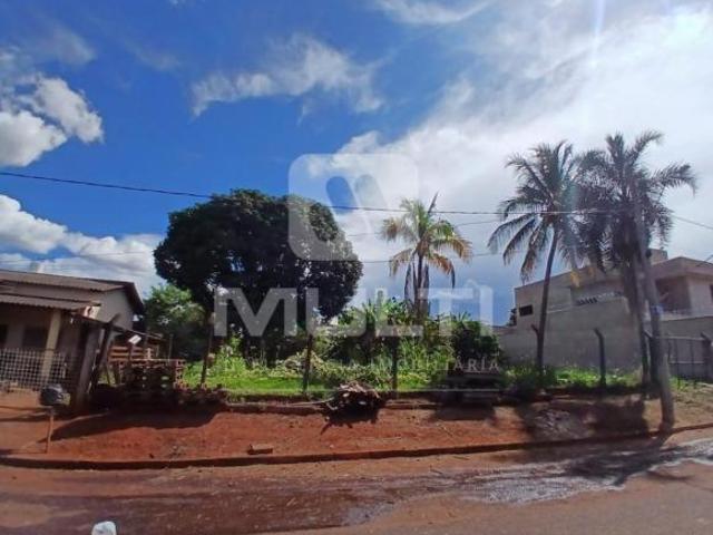 Terreno para venda em Dona Zulmira, Uberlândia