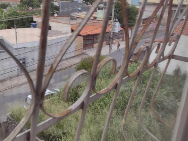 Terreno para venda em Flamengo, Contagem