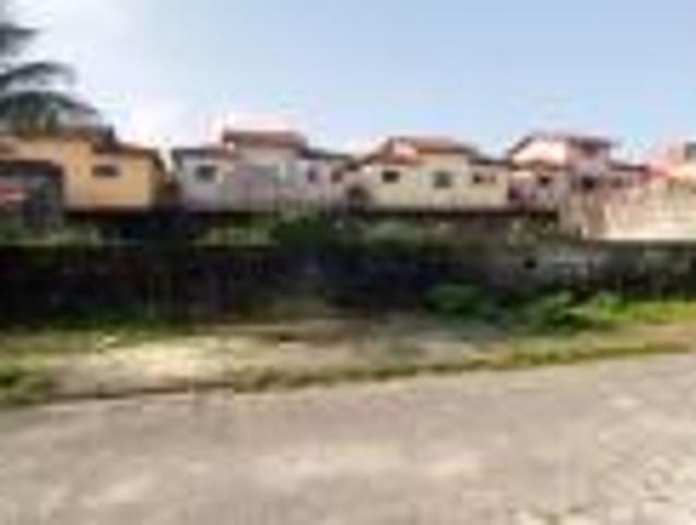 Terreno para Venda em Itanhaém, Loty