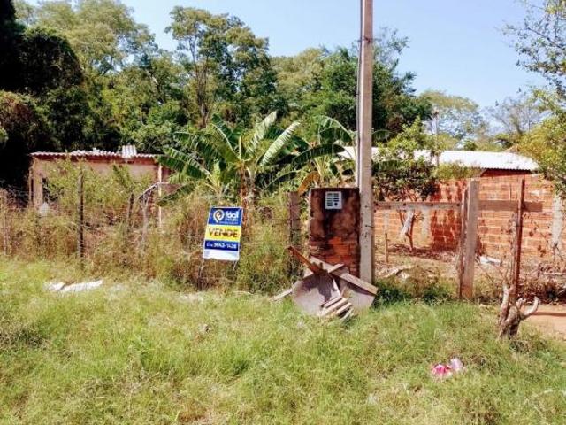 Terreno para venda em João Crevelaro de 240.00m²