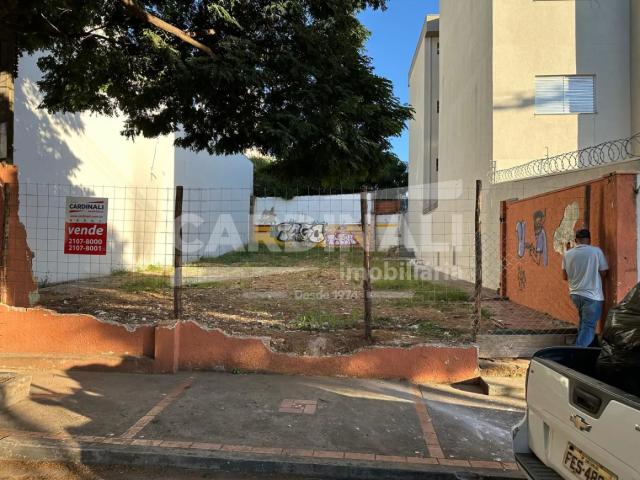 Terreno para venda em Jardim Macarengo em São Carlos São Paulo de 330.00m² com 3 Quartos, 1 Suíte e 1 Garagem