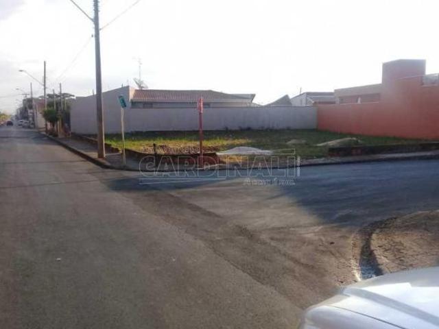 Terreno para venda em Jardim Menzani de 517.00m²
