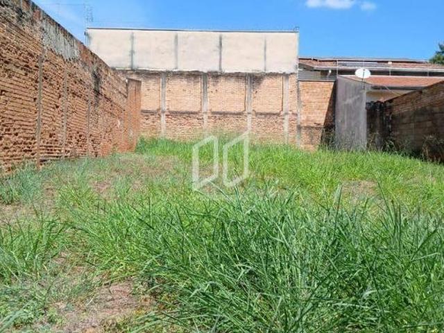 Terreno para venda em Jardim Nova Época de 250.00m²