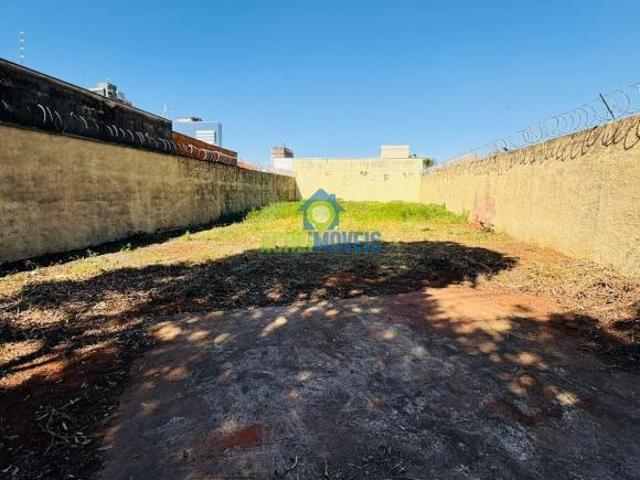Terreno para venda em Jardim Nova Yorque de 322.00m²