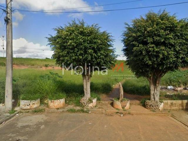 Terreno para venda em Jardim Aeroporto Iii de 1613.00m²